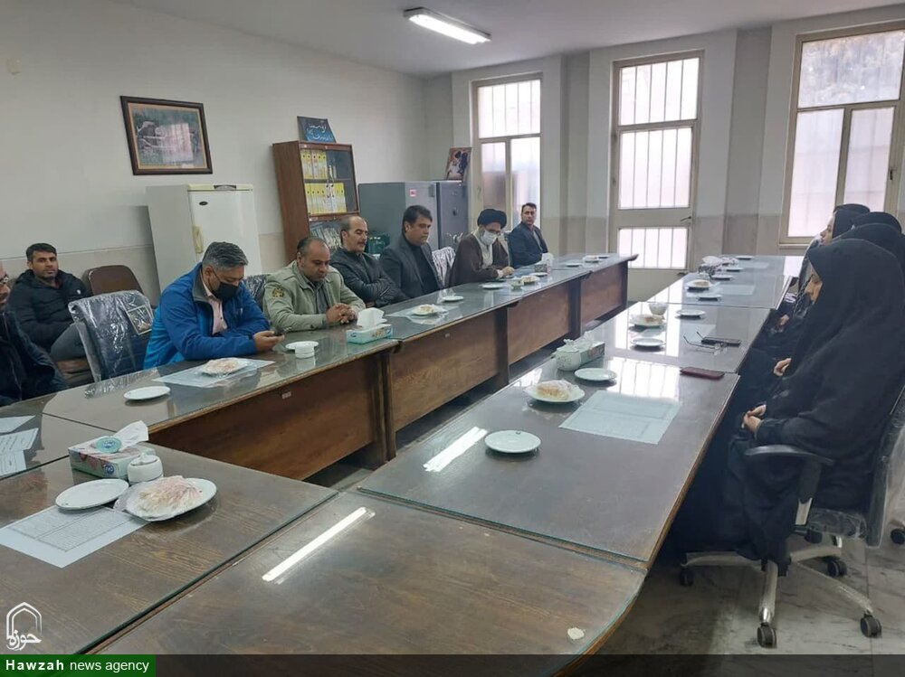 خبرگزاری حوزه تصاویر بازدید نماینده ولی فقیه در کاشان از اداره حفاظت